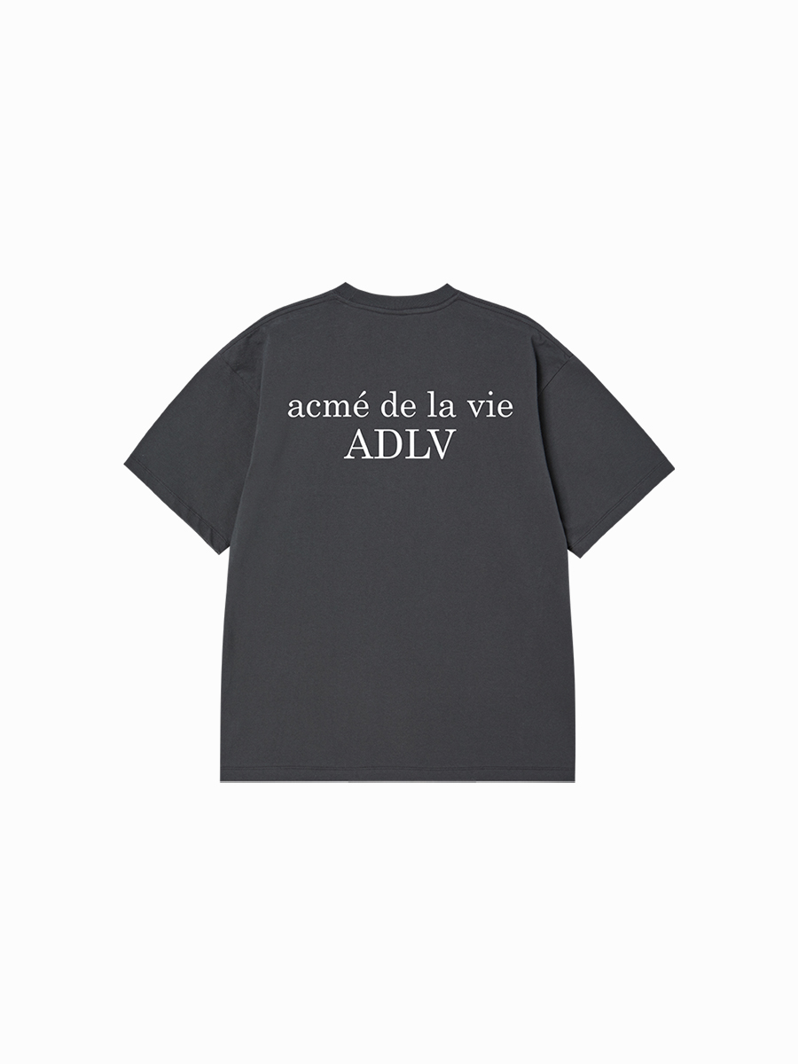 BASIC LOGO SHORT SLEEVE T-SHIRT - 아크메드라비