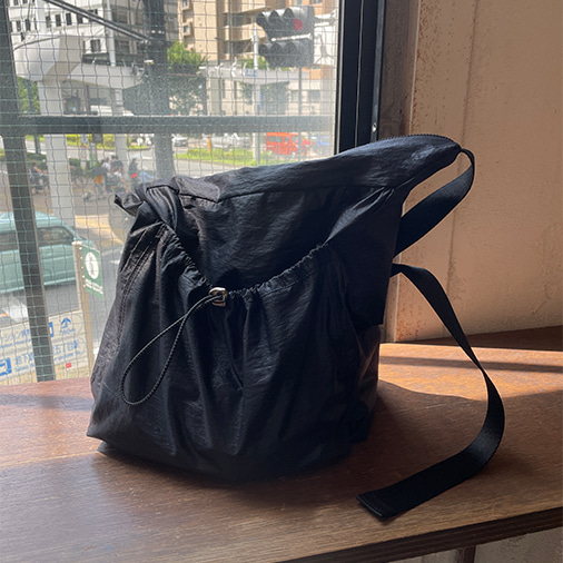 원모어백 - one more bag - [뎃츠마이타입] 스퀘어백 블랙 - onemorebag