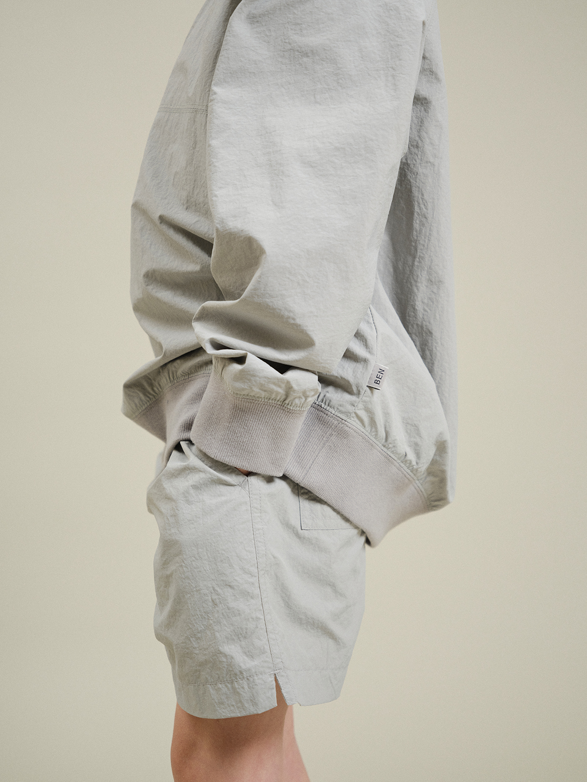 BEN) BENebene Technical Shorts, Light Gray - 베네베네