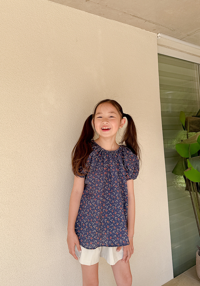Akoya Blouse (2colors) - Lazy Day Routine