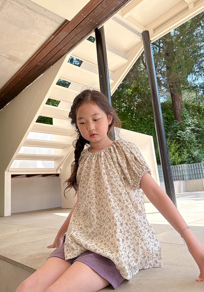 Akoya Blouse (2colors) - Lazy Day Routine