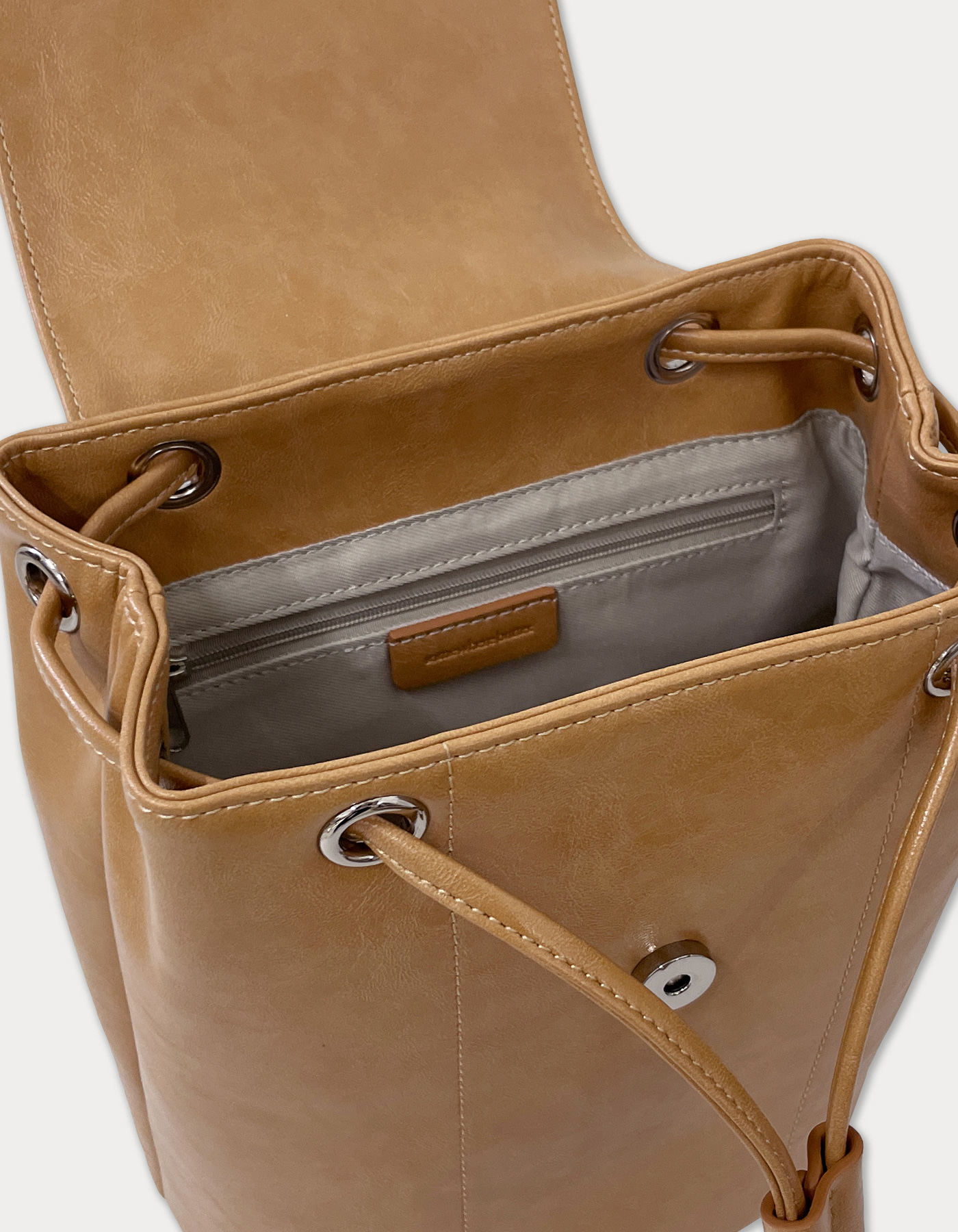 fle backpack - caramel - SOMEWHERE BUTTER.